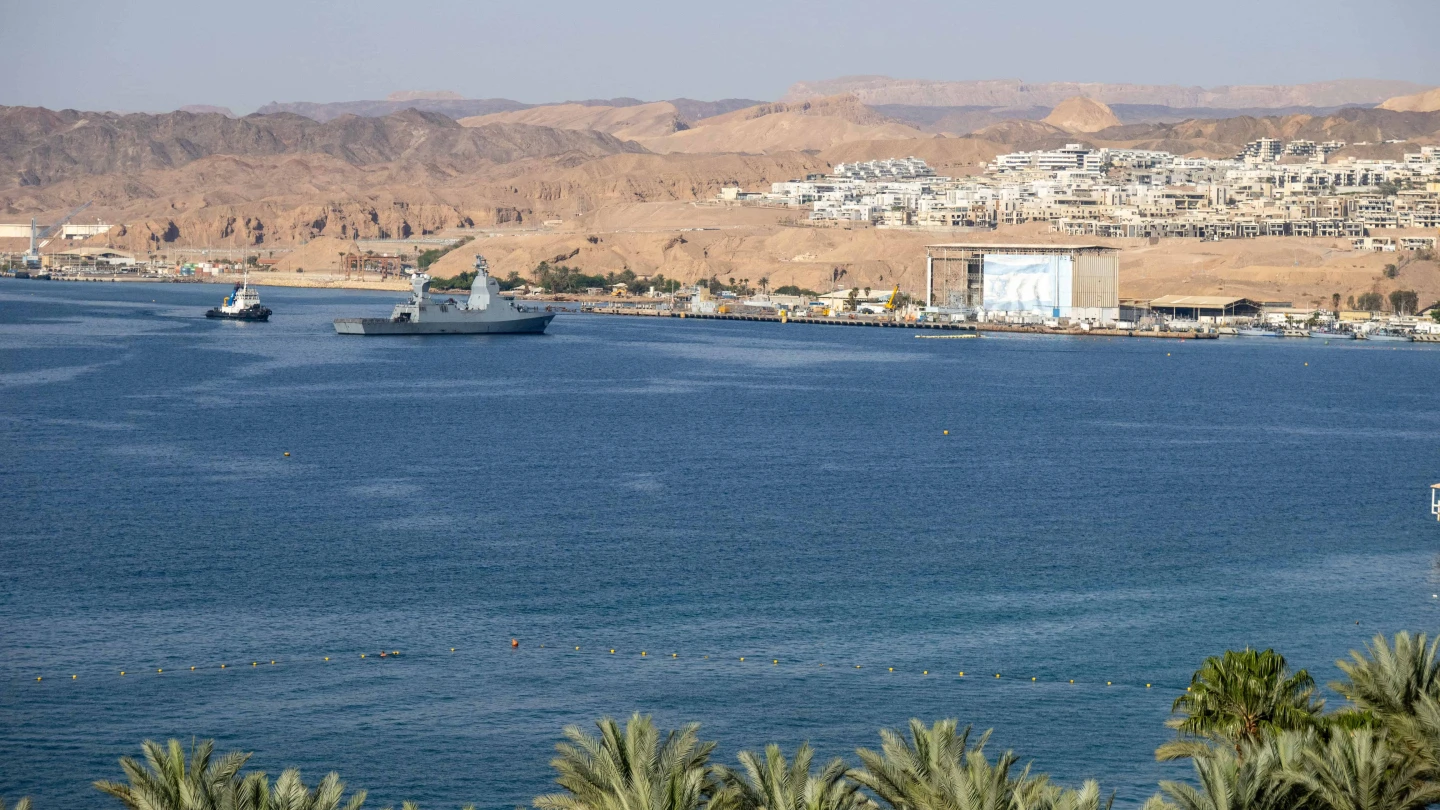 50 schoolkids rescued after bus sinks in wet sand near Eilat - JNS.org ...