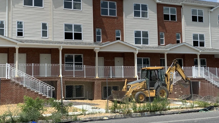 As Orthodox Jewish community in Lakewood grows, tensions spill into ...