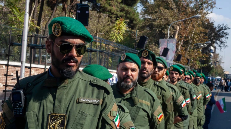 Bipartisan lawmakers urge UK to designate Islamic Revolutionary Guard ...
