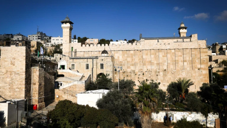 Israel shifts Hebron planning authority from PA to Civil Administration ...