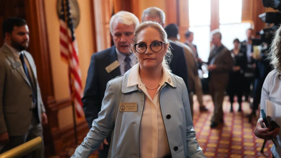 'Dangerous,' bad judgment, says Georgia's only Jewish state legislator ...