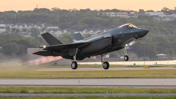 WATCH: Israeli F-35 fighter downs Iranian jet over Tehran - JNS.org ...