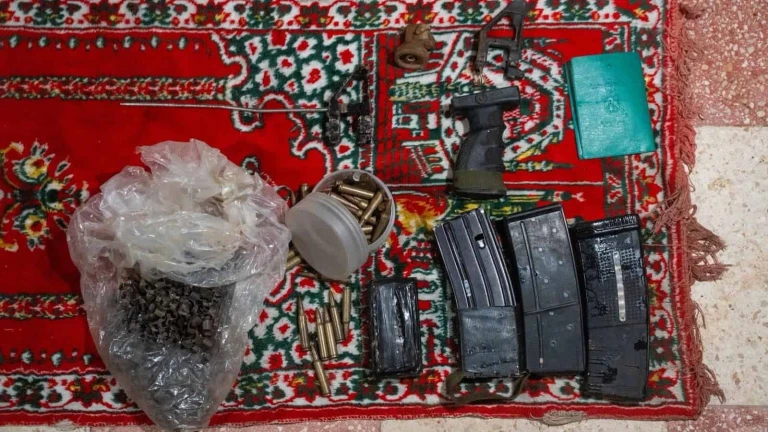 IDF arrests 14 terror suspects, seizes weapons in Hebron raid - Israel ...