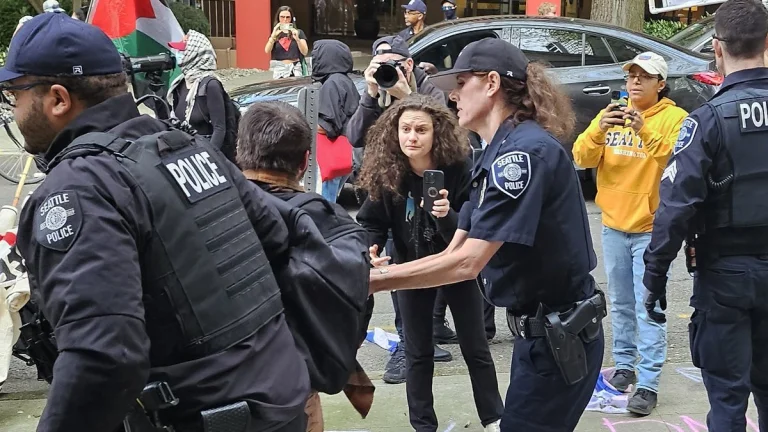 Seattle police arrest three anti-Israel protesters outside event with ...